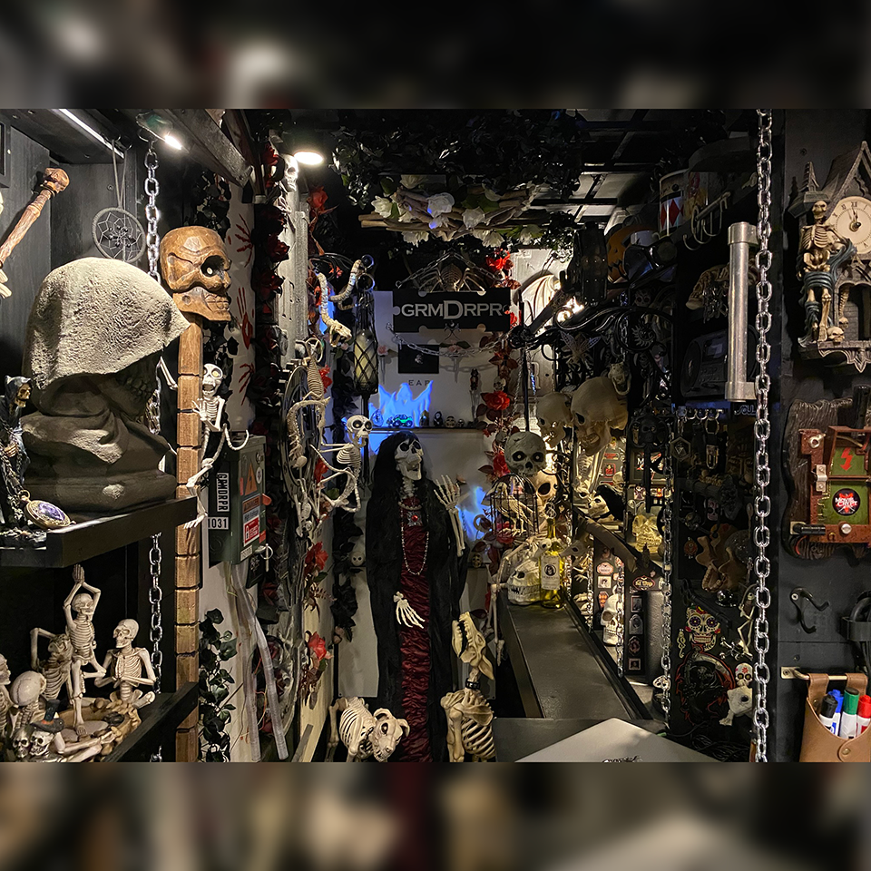 MovieCrypt Virtual Tour – MovieCrypt.com with Grim D. Reaper